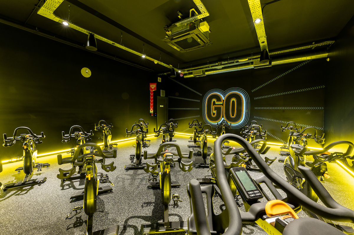 PureGym Tamworth Bitterscote Drive "unit in Tamworth - Opening Times ...